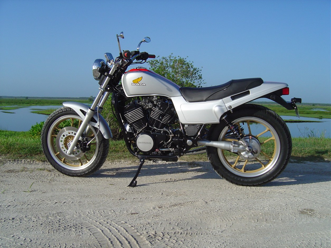 Sweet Custom VT500 Honda Ascot. | Motorcycle Photo Of The Day