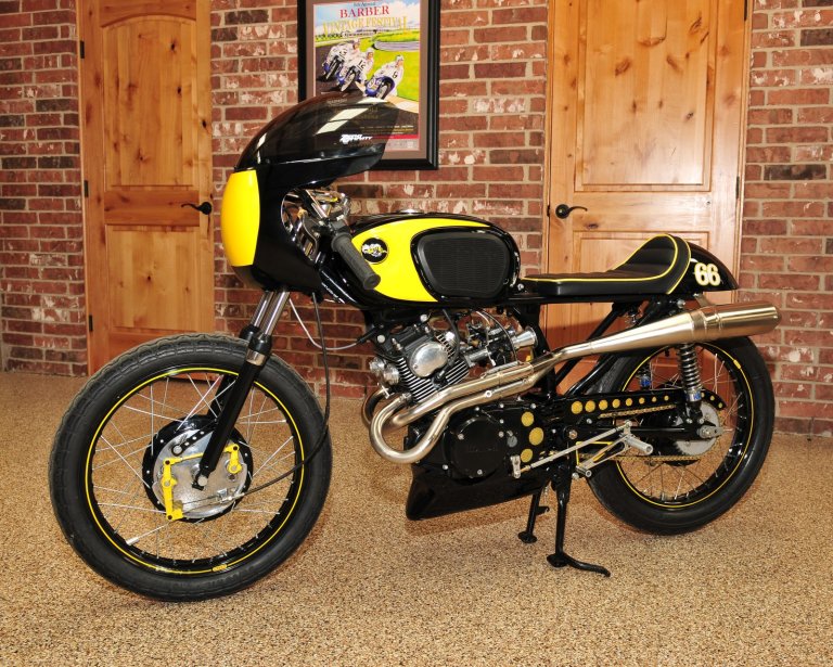 Simply Fantastic CB160 Racer. | Motorcycle Photo Of The Day