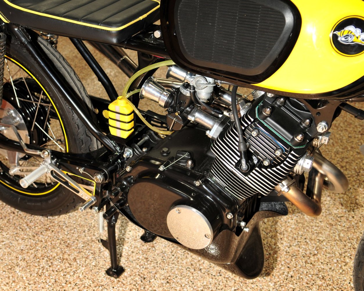 Simply Fantastic CB160 Racer. | Motorcycle Photo Of The Day